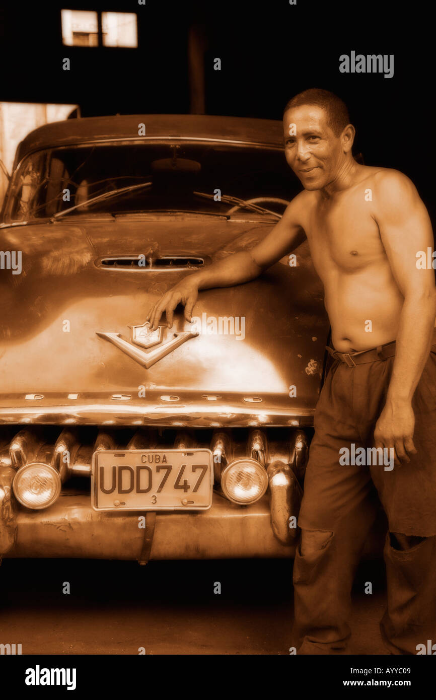 Vintage car mechanic hi-res stock photography and images - Alamy
