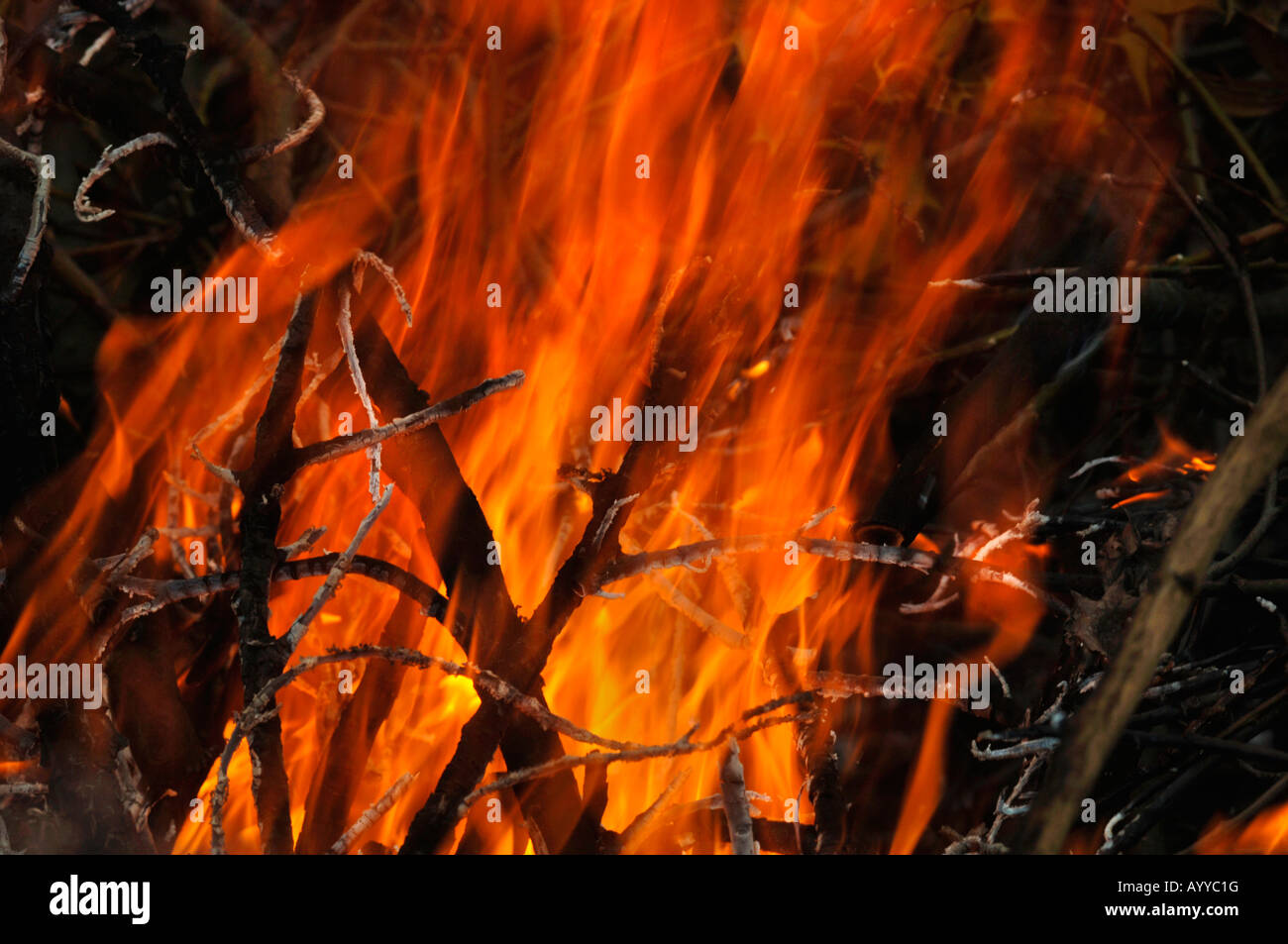 A Garden Bonfire Stock Photo - Alamy
