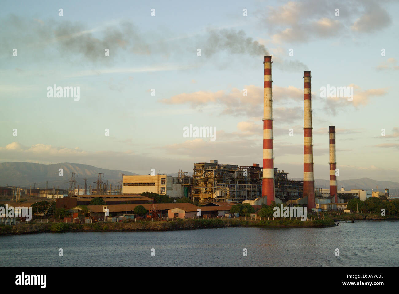 Oil power station hi-res stock photography and images - Alamy
