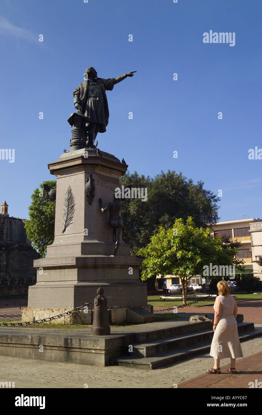 Statue of Christopher Columbus Parque Colon "Santo Domingo" Dominican ...