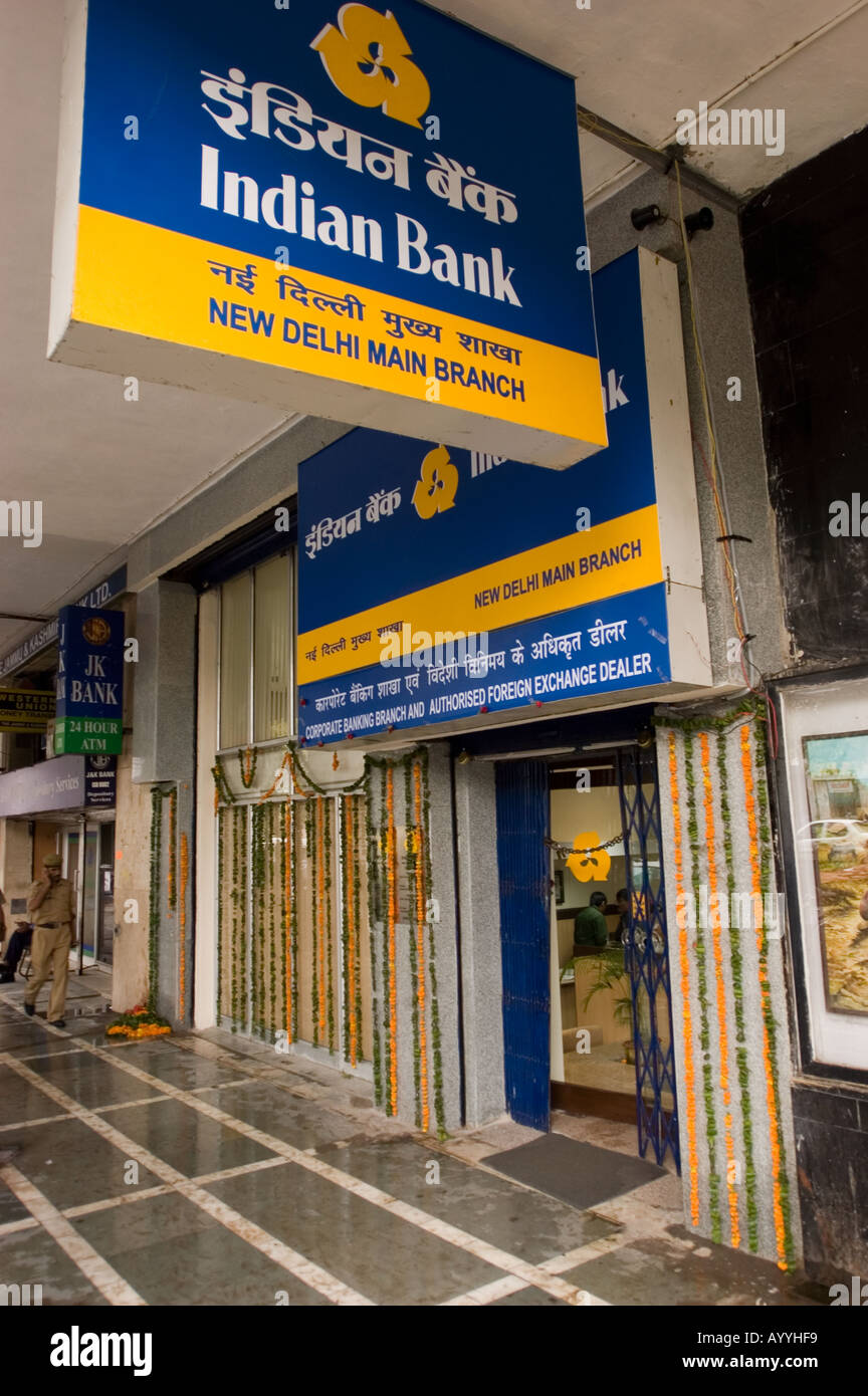 Connaught place, new delhi hi-res stock photography and images - Alamy