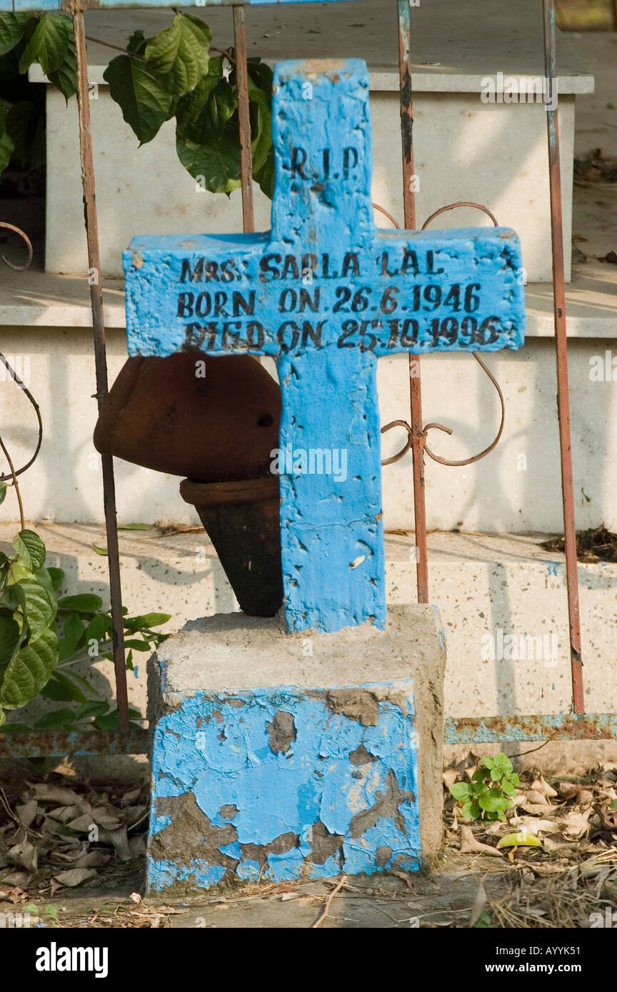 Blue grave with cross Indian Christian Cemetery Nehru Bazar Paharganj ...