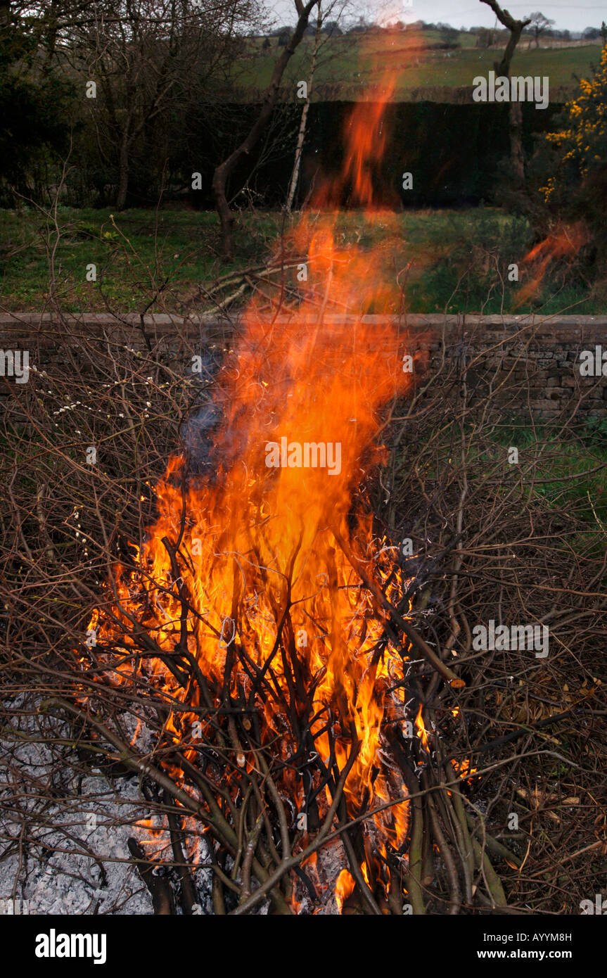 A Garden Bonfire Stock Photo - Alamy