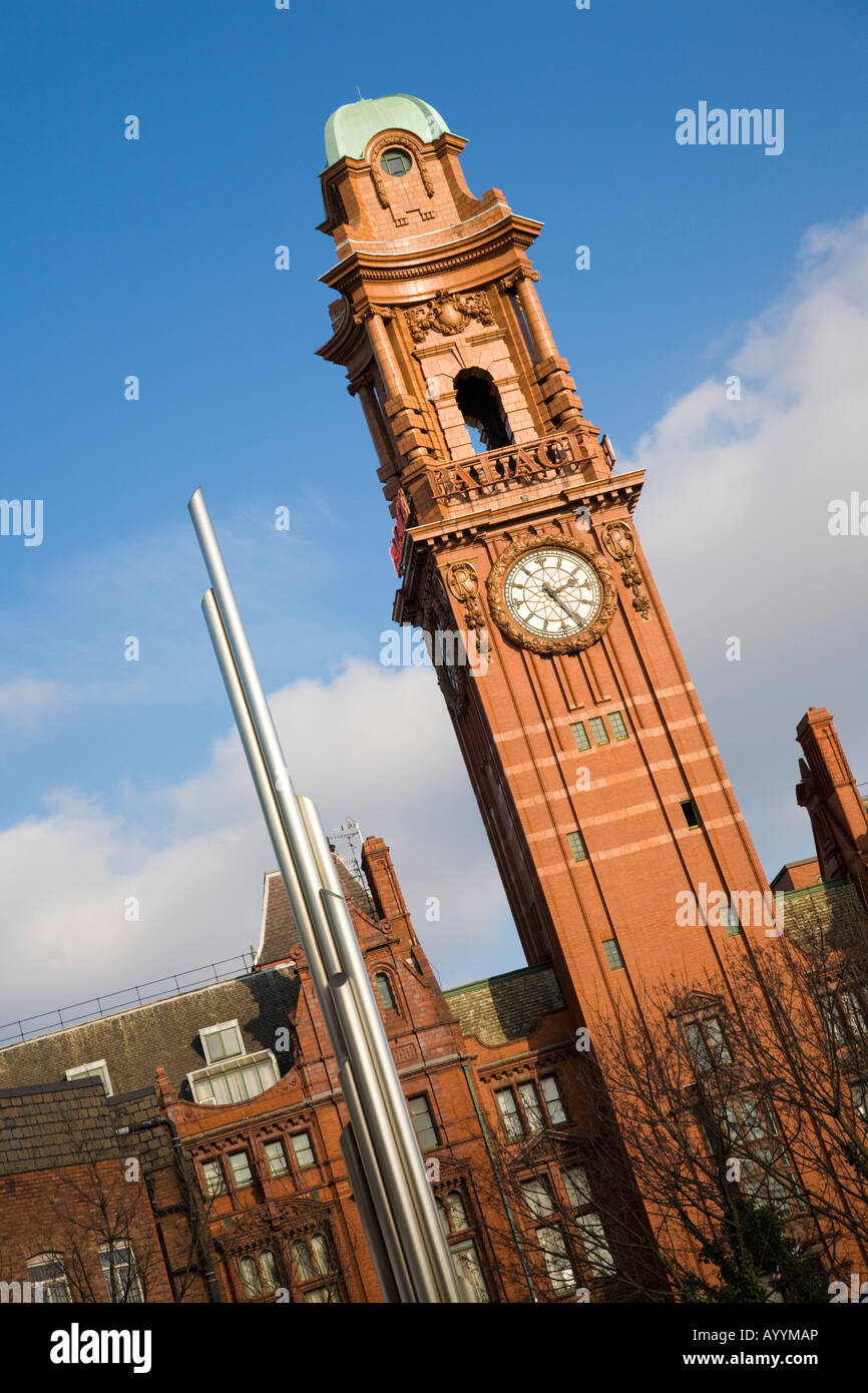 Palace Hotel tower seen from outside Oxford Road railway station ...