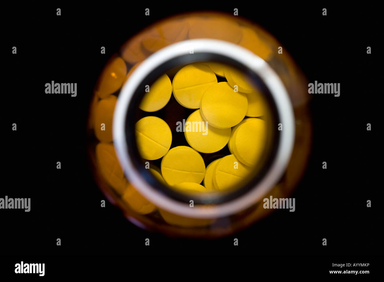 Wellbeing paracetamol hi-res stock photography and images - Alamy