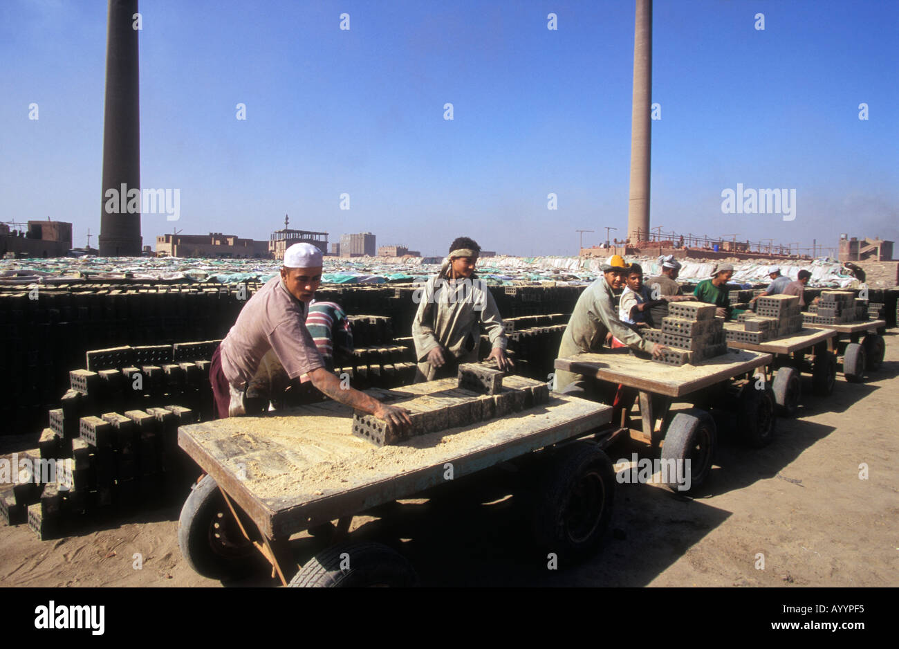 Brick kiln community in Helwan near Cairo, Egypt. Brooke hospital for ...