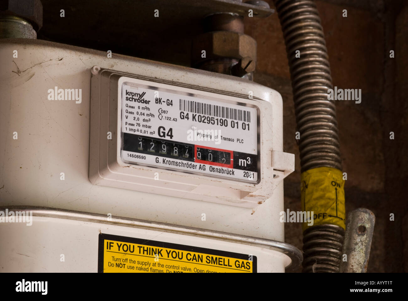 Cubic meter hi-res stock photography and images - Alamy