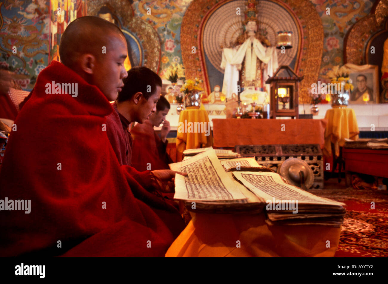 Buddhist pages hi-res stock photography and images - Alamy