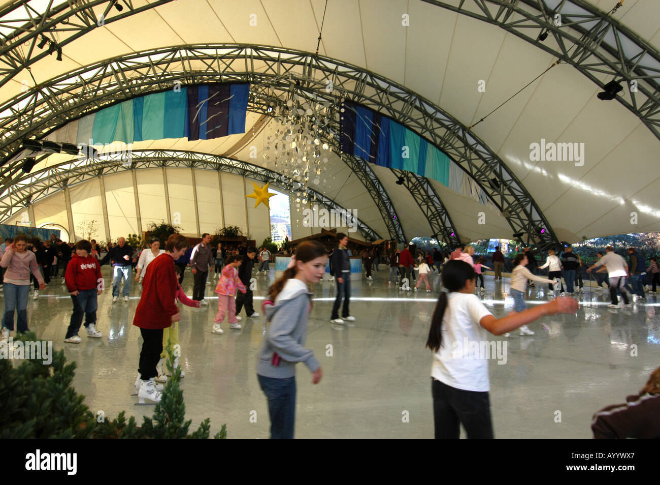 Eden project winter hi-res stock photography and images - Alamy