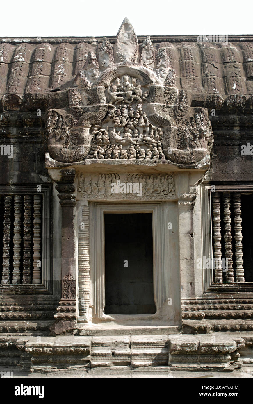 Cambodia, Angkor Wat 12th century A.D. Shukanasikas - Connecting ...