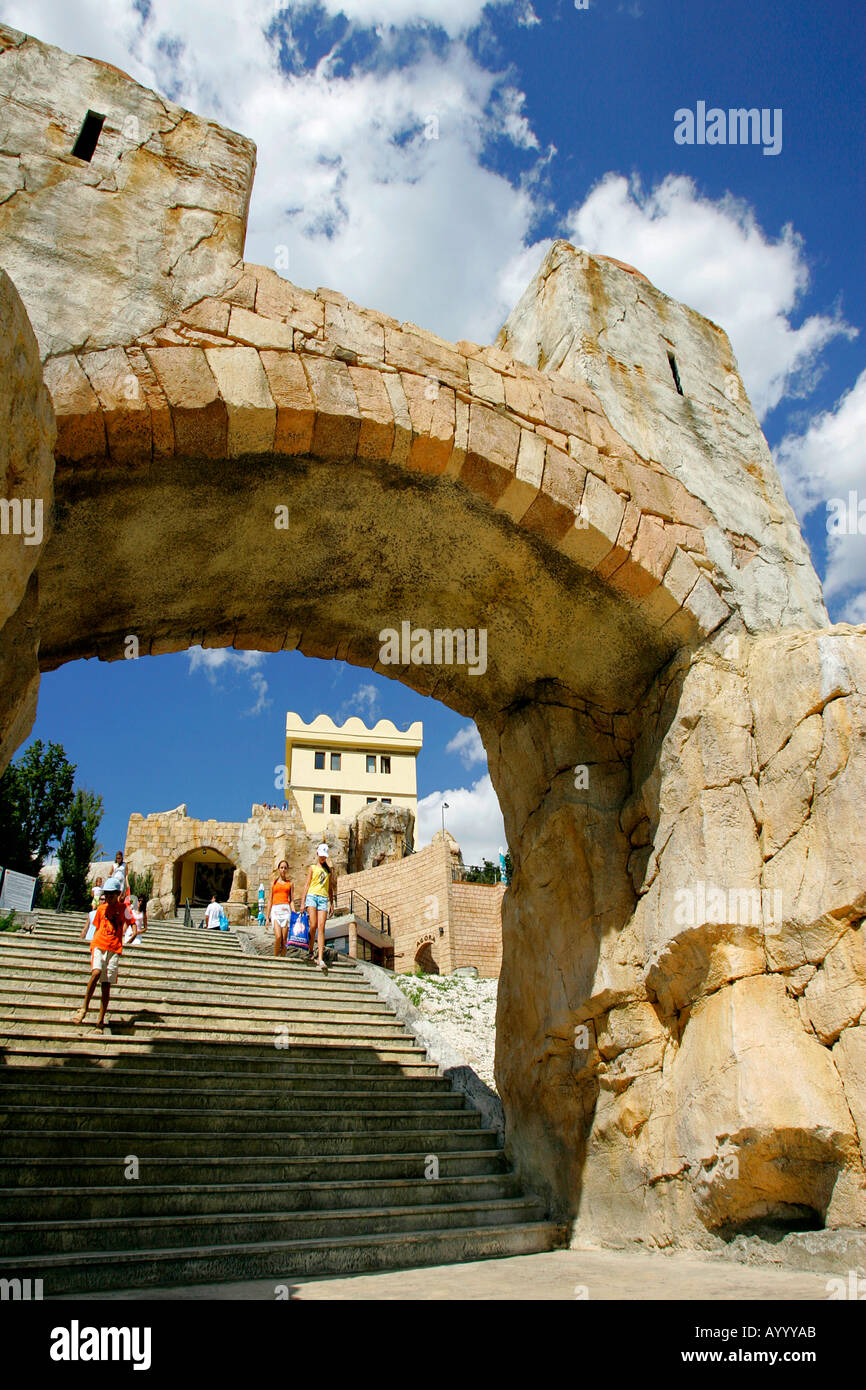 aquapolis aqua park land scream shriek yell water slide happy ...