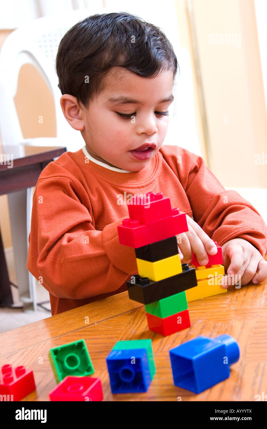 Indian children playing blocks hi-res stock photography and images - Alamy