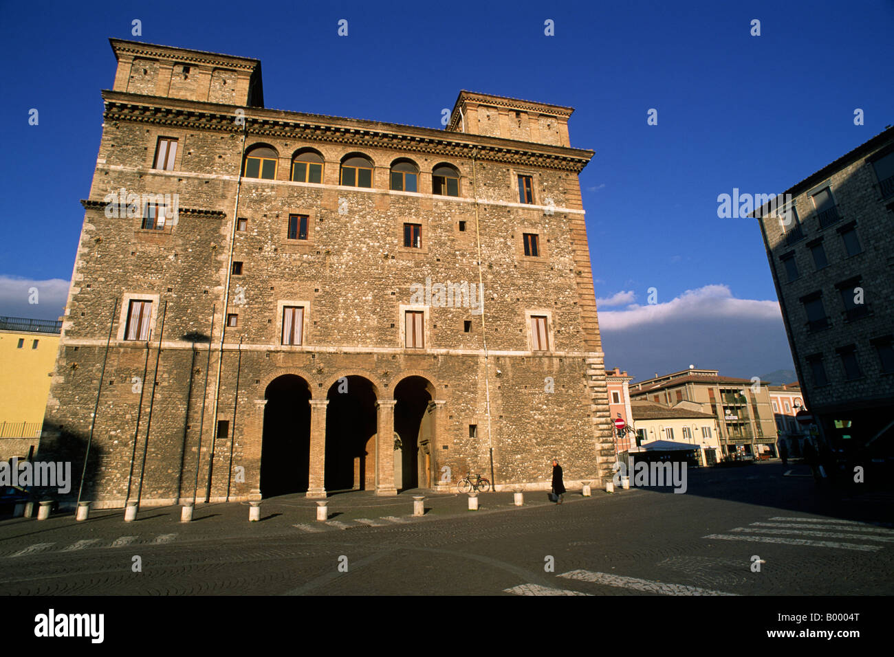 Spada hi-res stock photography and images - Alamy