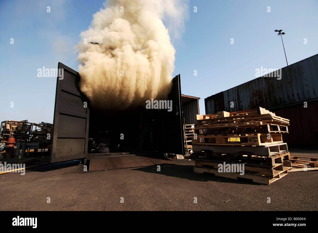 Port of Rotterdam Maasvlakte Falck Risc Fire and Safety Training ...