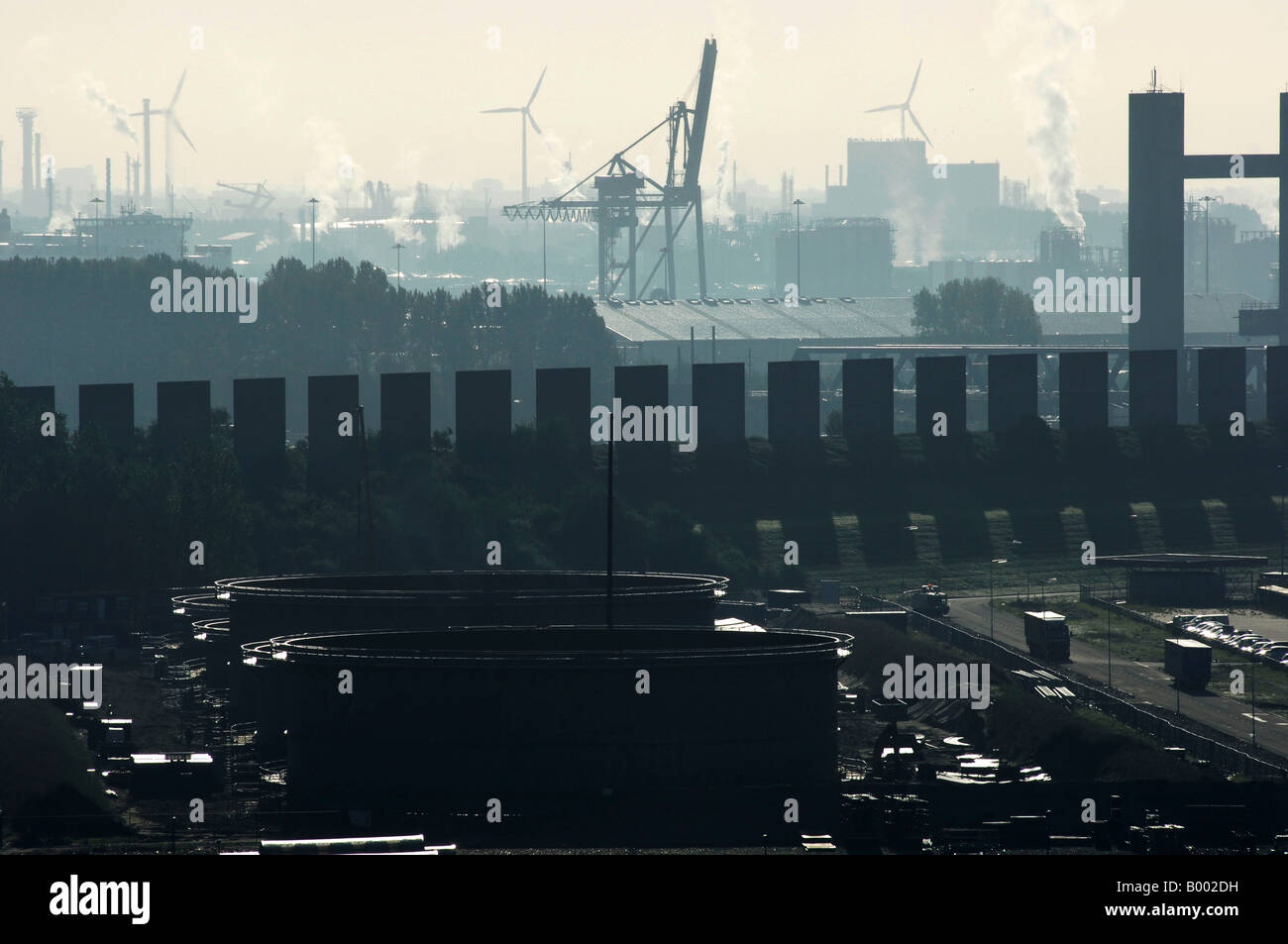 Port of Rotterdam Botlek Vopak Oil Terminal the construction of new ...