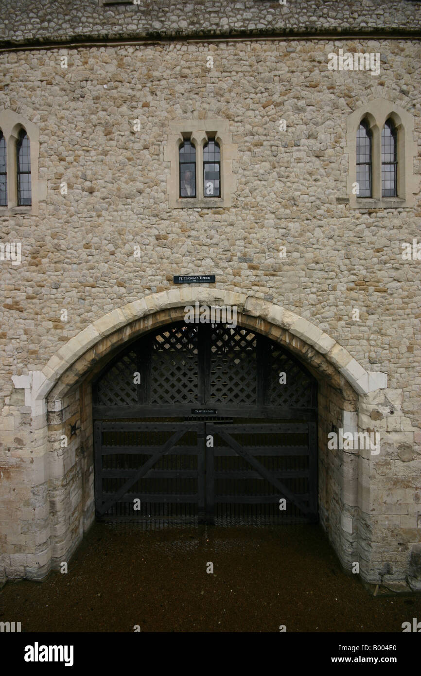 traiters gate - tower of london Stock Photo - Alamy