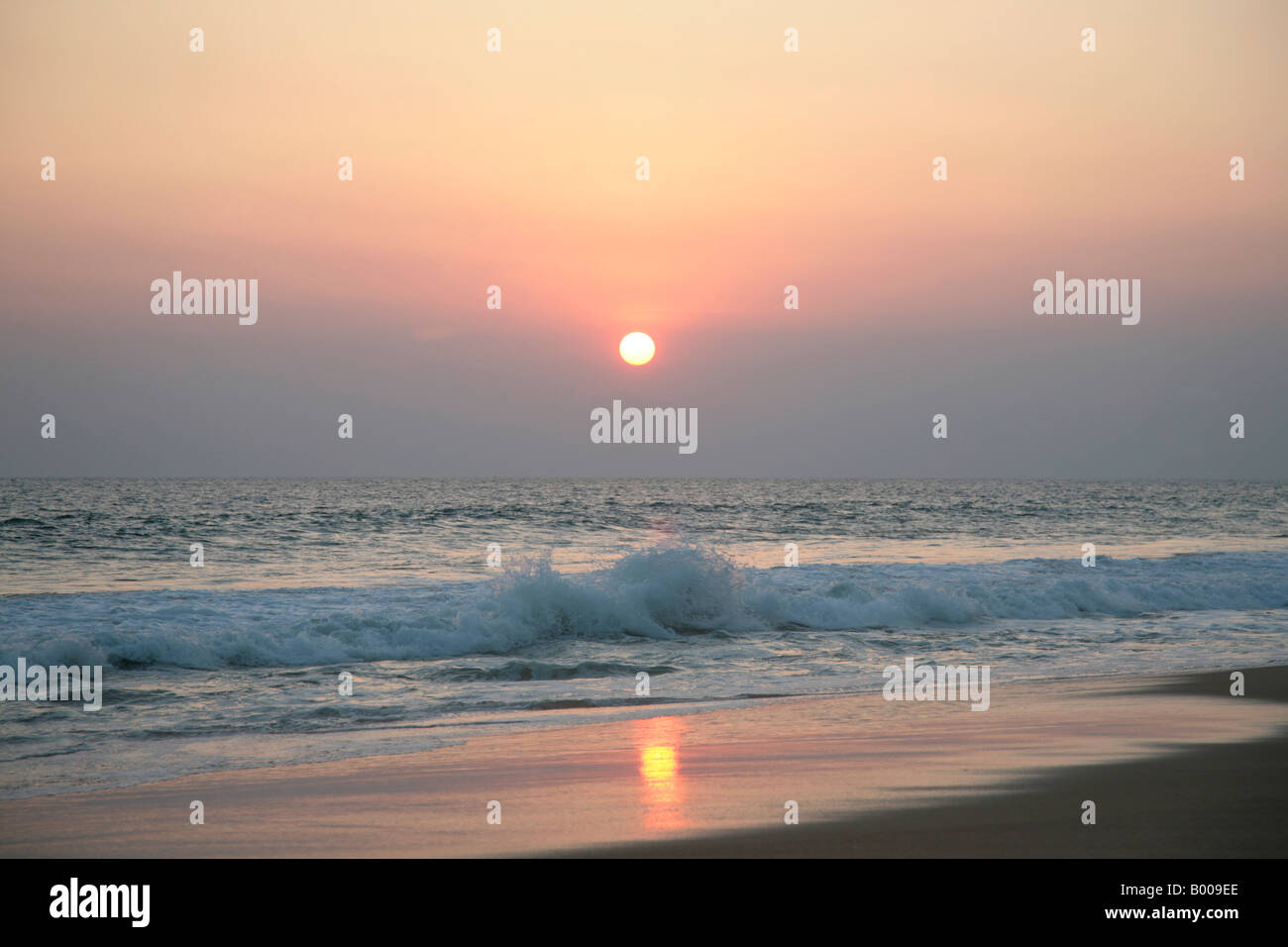 Kovalam beach trivandrum kerala india hi-res stock photography and ...