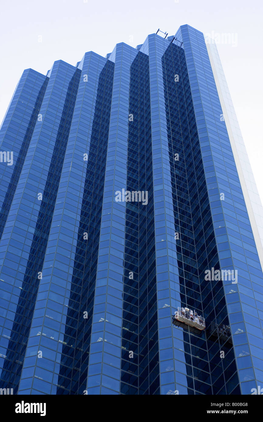 High rise window cleaner hi-res stock photography and images - Alamy