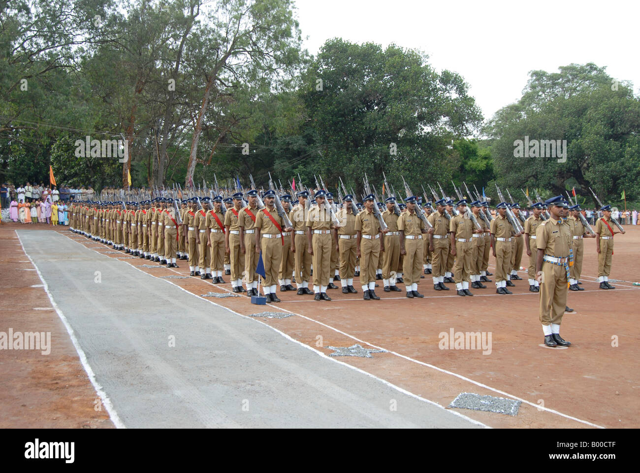 Kerala police parade hi-res stock photography and images - Alamy