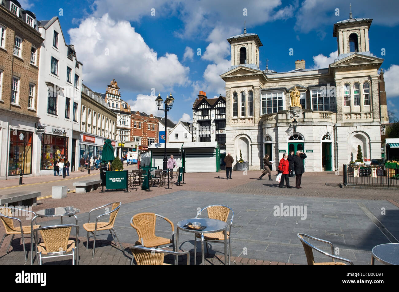Kingston market square hi-res stock photography and images - Alamy