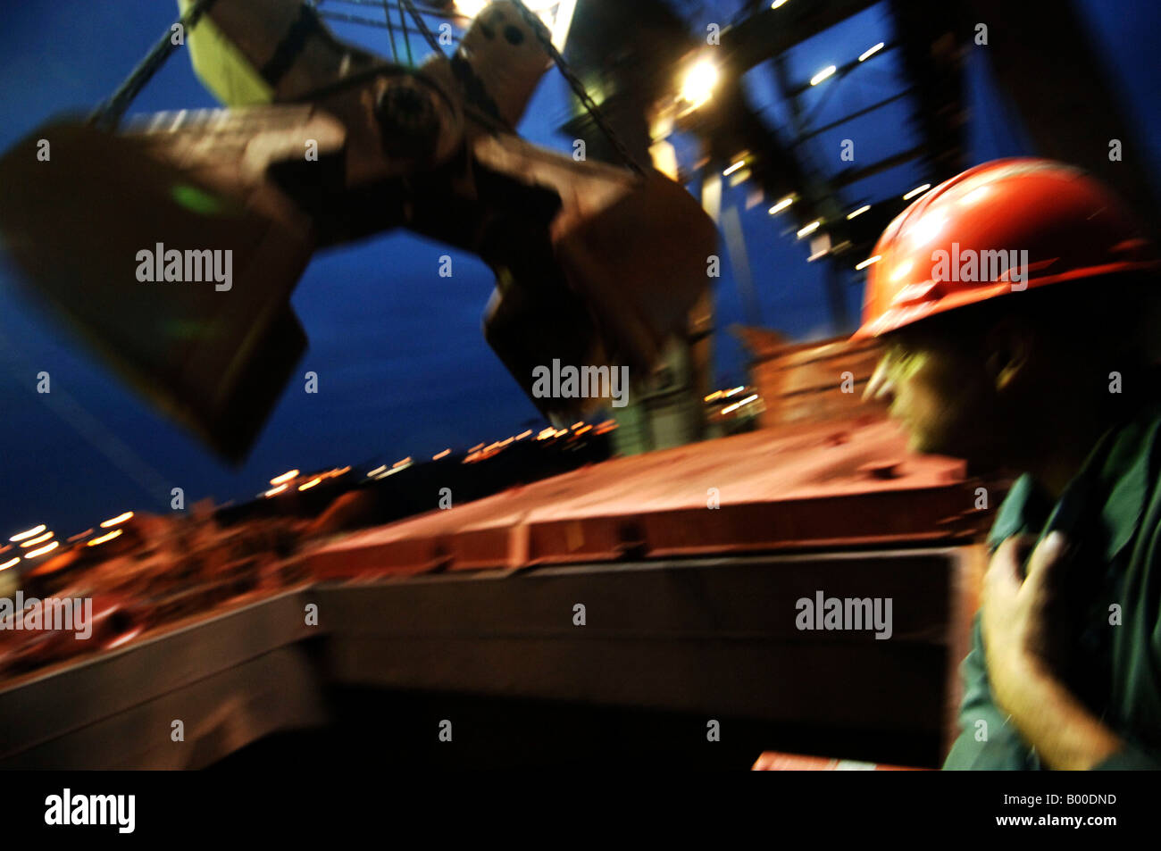 Bulk mater hi-res stock photography and images - Alamy