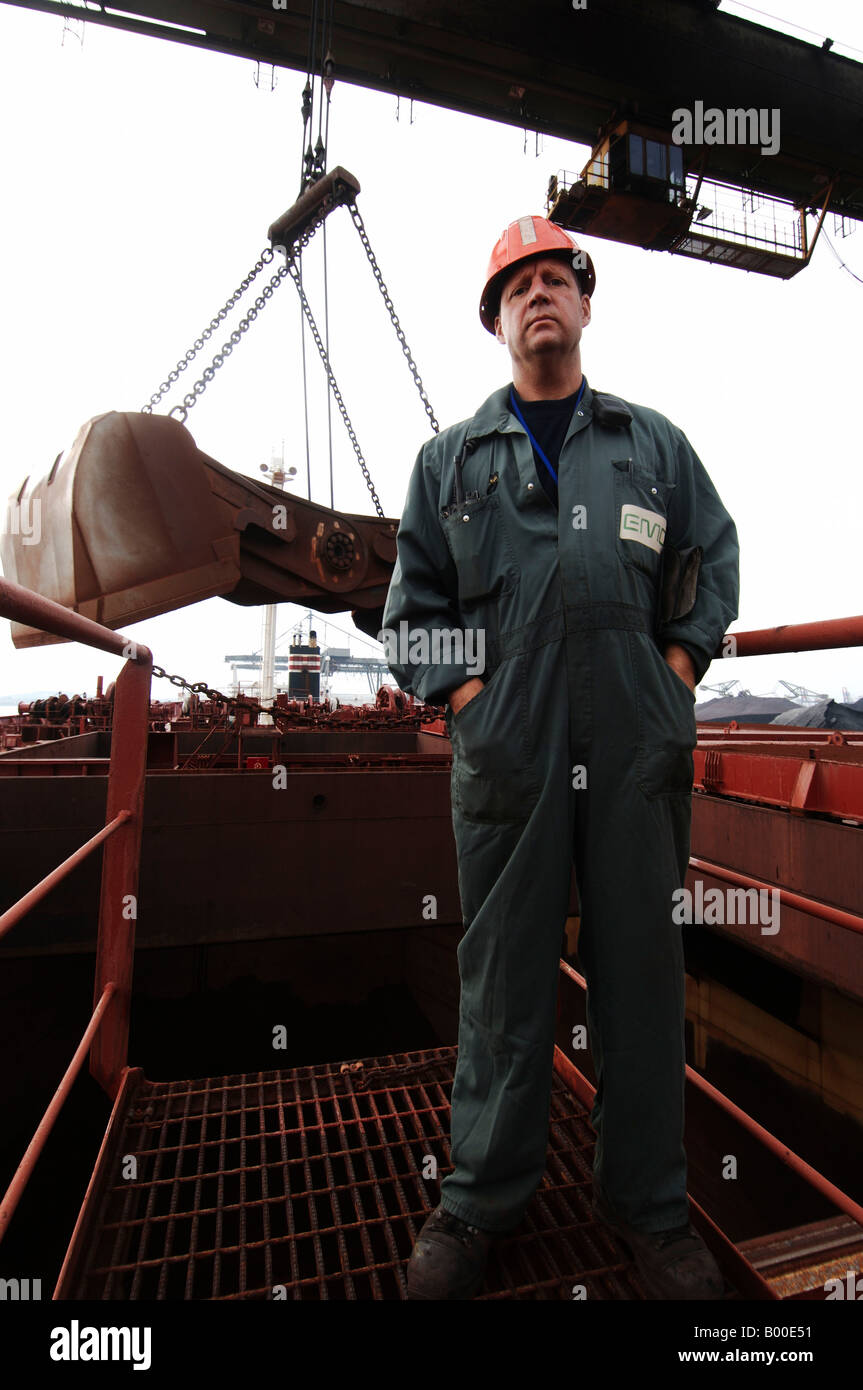 Port of Rotterdam employees of the EMO dry bulk terminal on the ...