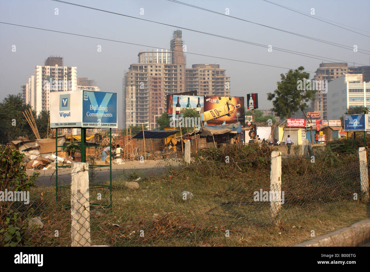 Gurgaon city centre hi-res stock photography and images - Alamy