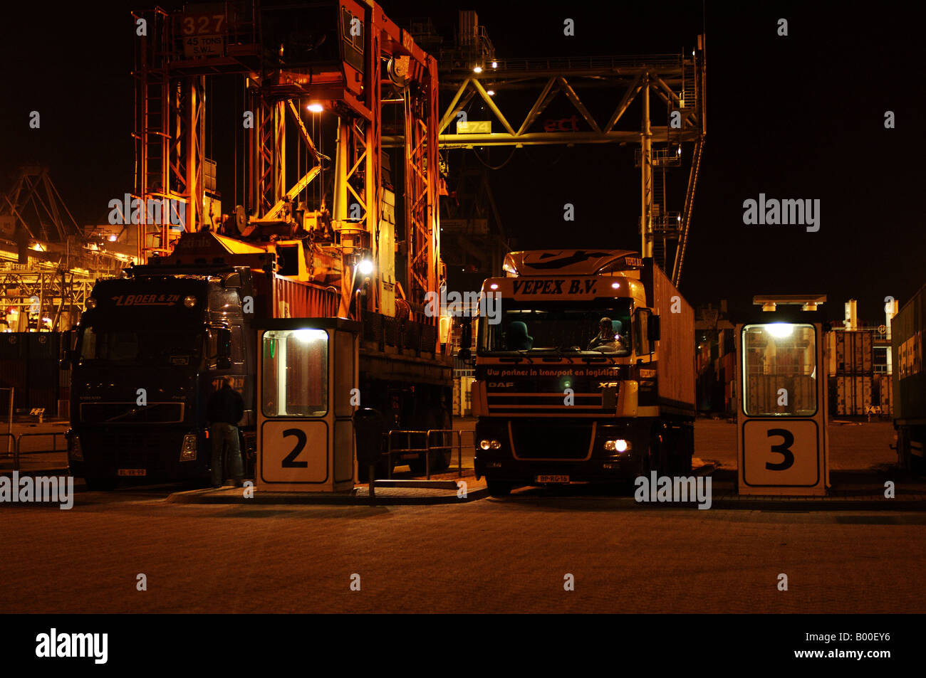 Port of Rotterdam trucks loading containers on the European Container ...