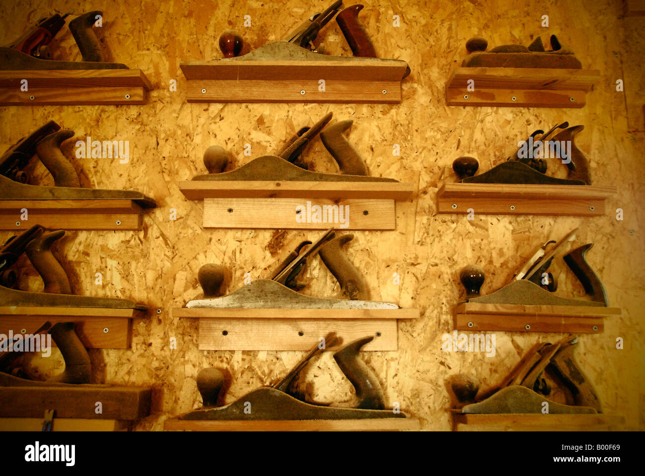 arrangement of hand plane woodworking tools Stock Photo - Alamy