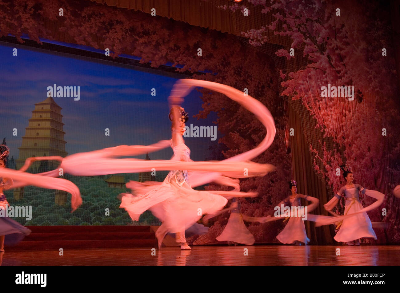 Dancers performing of Silk Road a Tang dance at the Tang Dynasty ...