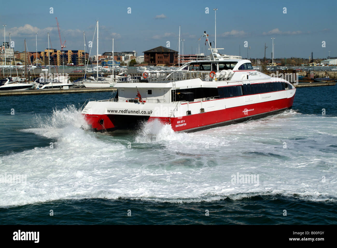 Red jet hi speed ferries hi-res stock photography and images - Alamy