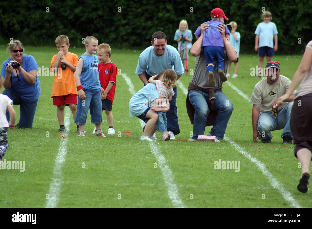 Sports day parents race hi-res stock photography and images - Alamy