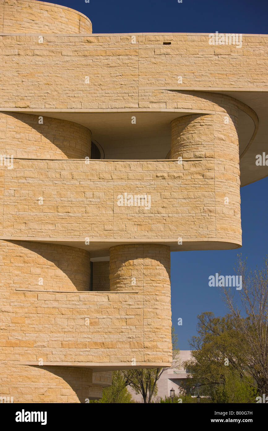 Native american structures hi-res stock photography and images - Alamy