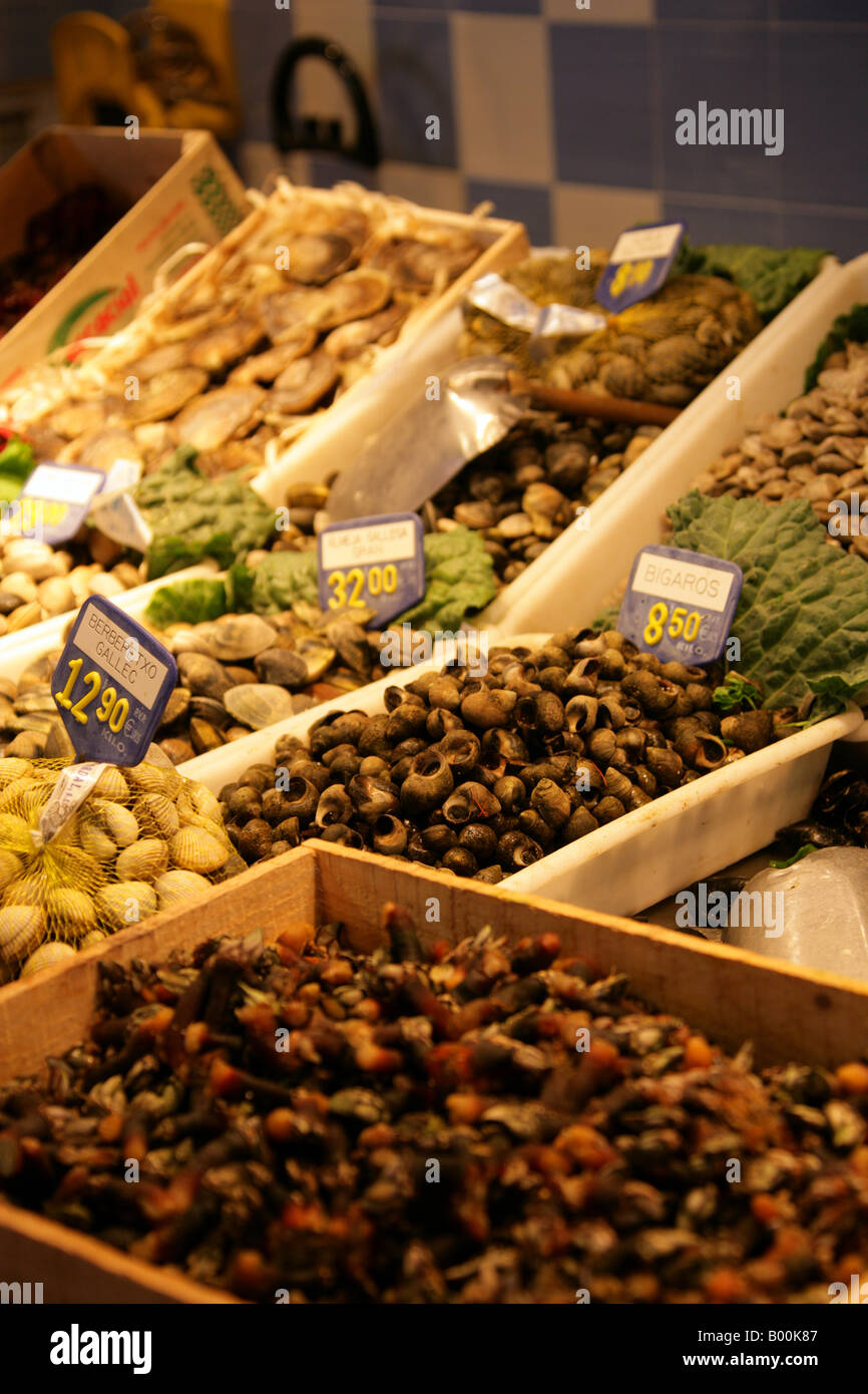 Winkle seller hi-res stock photography and images - Alamy