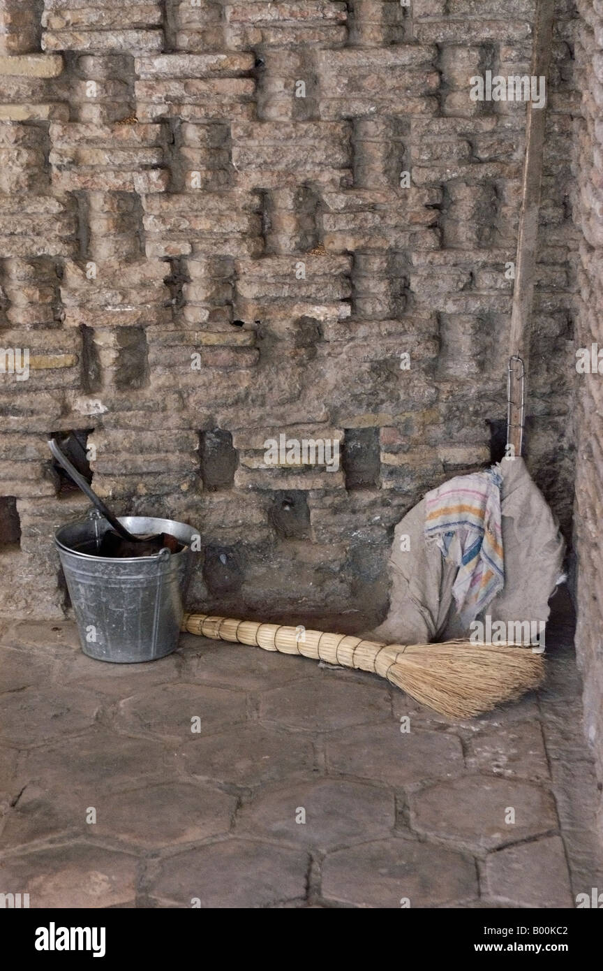 Samanids mausoleum hi-res stock photography and images - Alamy