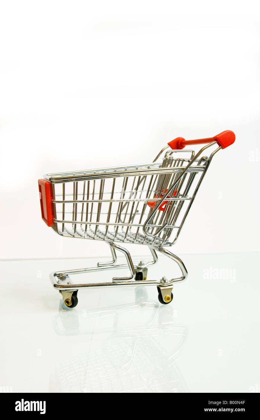 Cart symbols hi-res stock photography and images - Alamy
