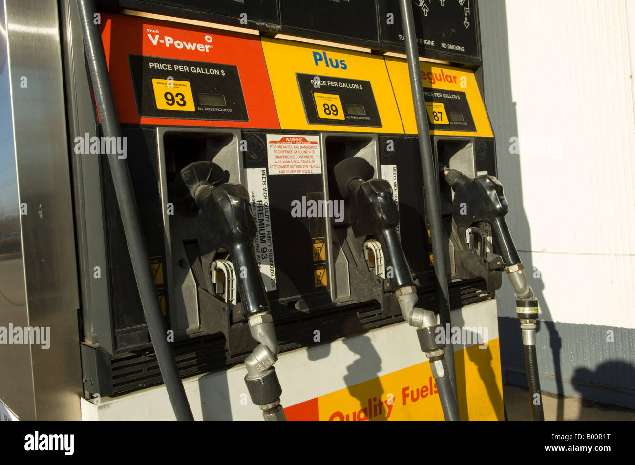 White petrol pump hi-res stock photography and images - Alamy