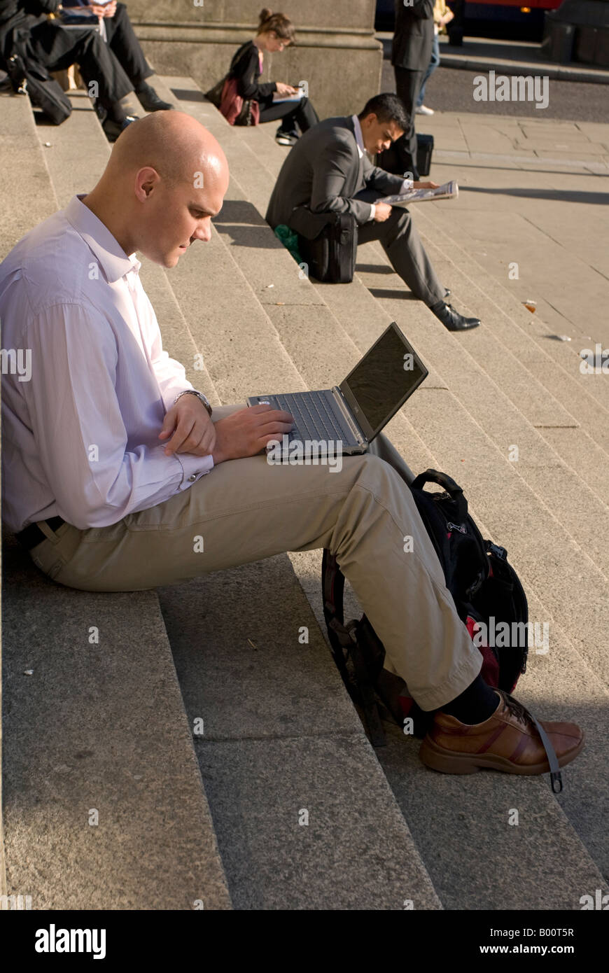 London city worker hi-res stock photography and images - Alamy