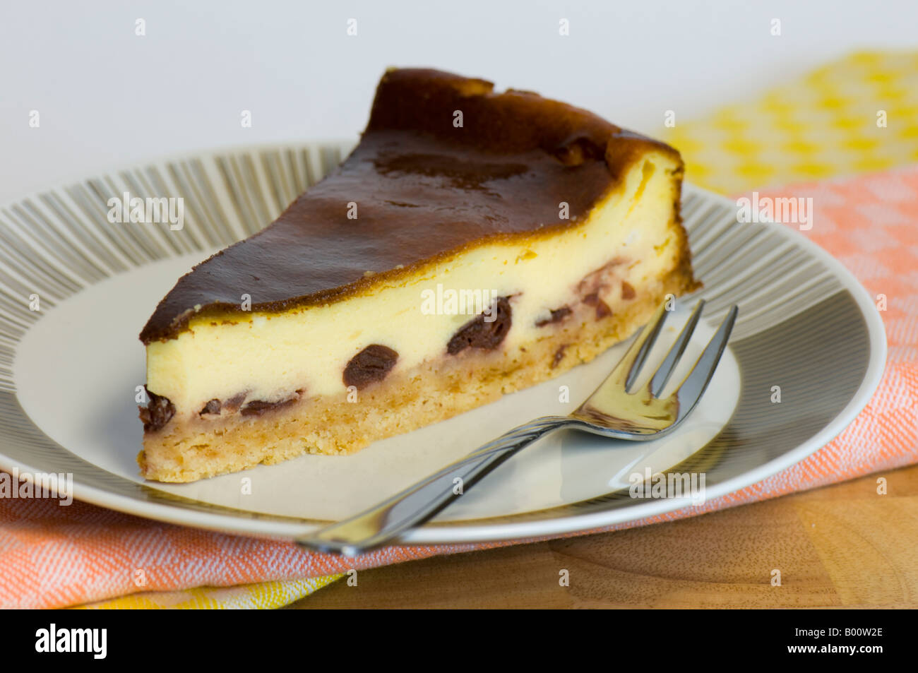 Cherry cheese cake hi-res stock photography and images - Alamy