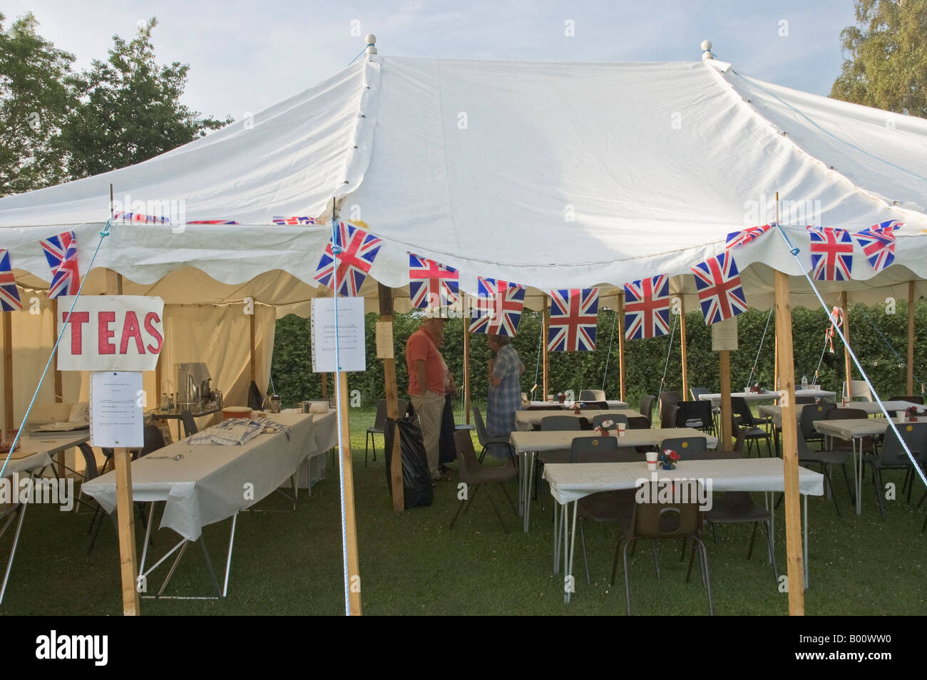 English Fete Flags High Resolution Stock Photography and Images - Alamy