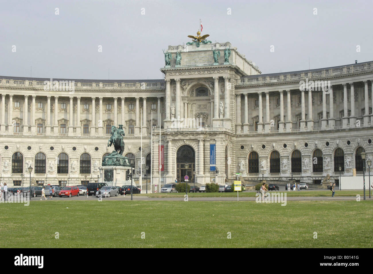 Hofburg plaza hi-res stock photography and images - Alamy