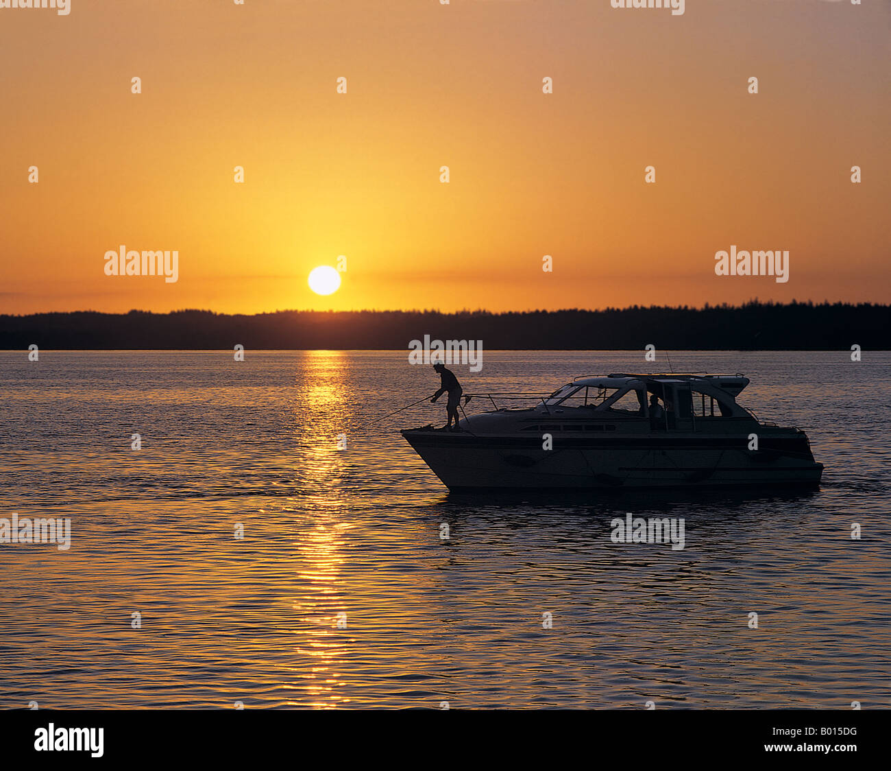 Loch derg fishing hi-res stock photography and images - Alamy
