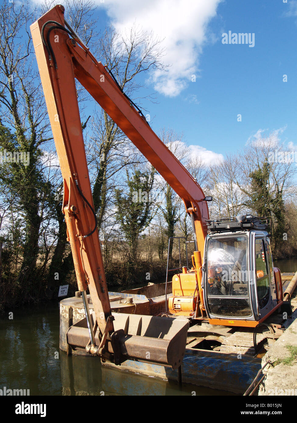 Crane hopper hi-res stock photography and images - Alamy