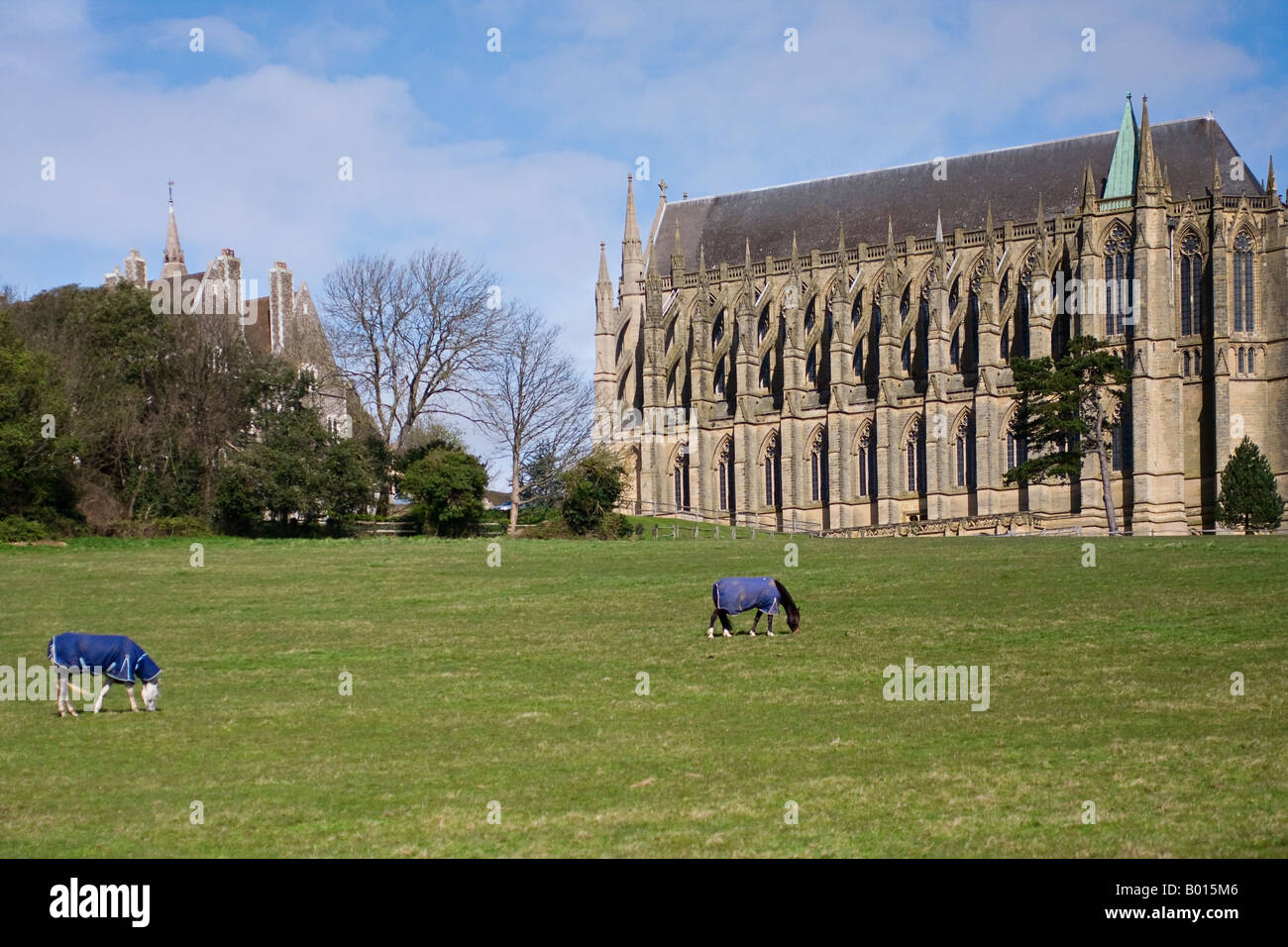 Lancing college chapel west sussex hi-res stock photography and images ...