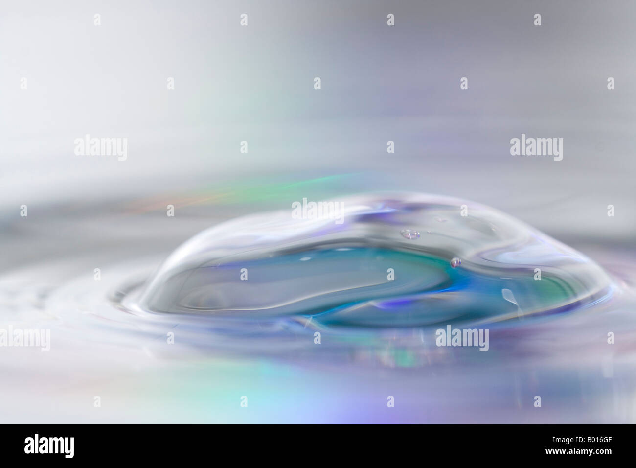 Drop symbol hi-res stock photography and images - Alamy