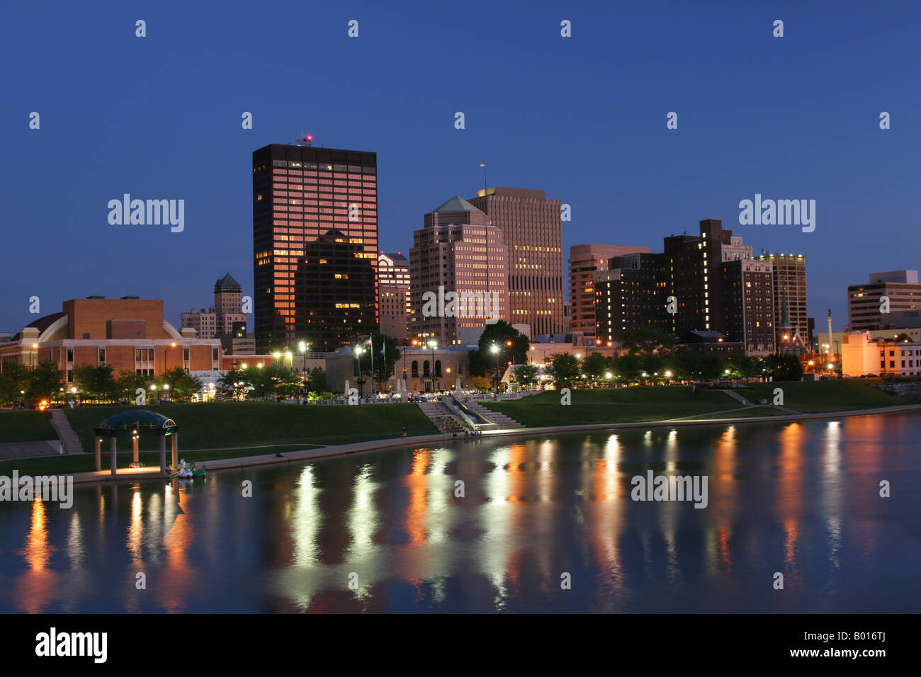 Dayton ohio night hi-res stock photography and images - Alamy