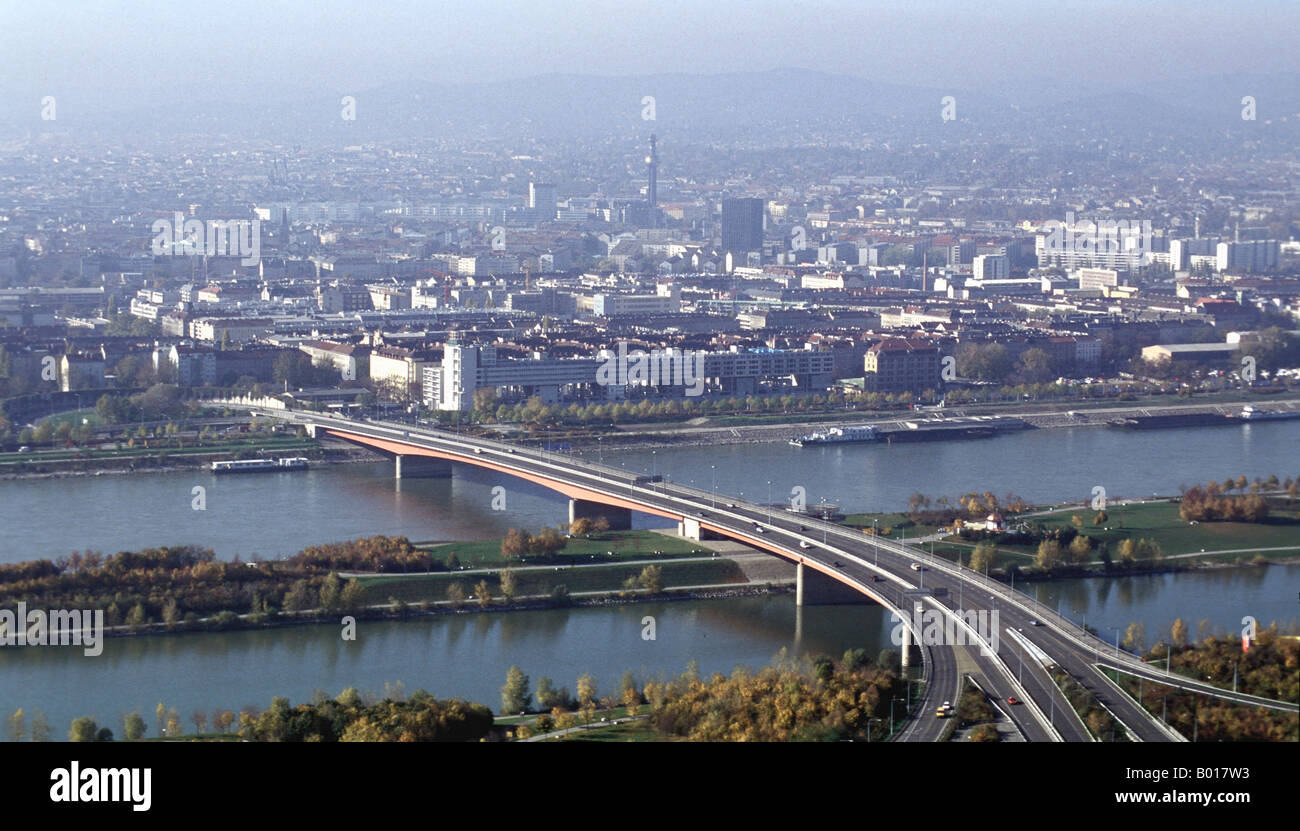 Brigittenauer bridge hi-res stock photography and images - Alamy Brigittenauer bridge hi-res stock photography and images - Alamy