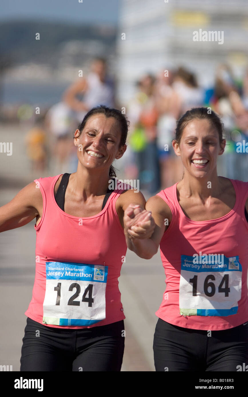 Marathon finish hi-res stock photography and images - Alamy