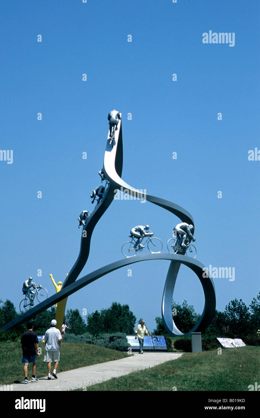 Modern sculpture called Le Tour on Autoroute A64 at a stop called Les ...
