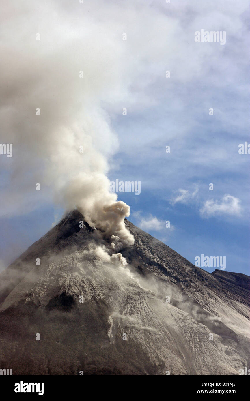 The active volcano Gunung Merapi on Java, Indonesia Stock Photo - Alamy